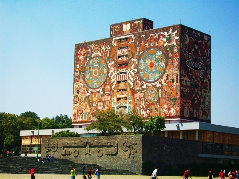 Biblioteca Central de la UNAM. Una obra maestra del arte del mosaico ...