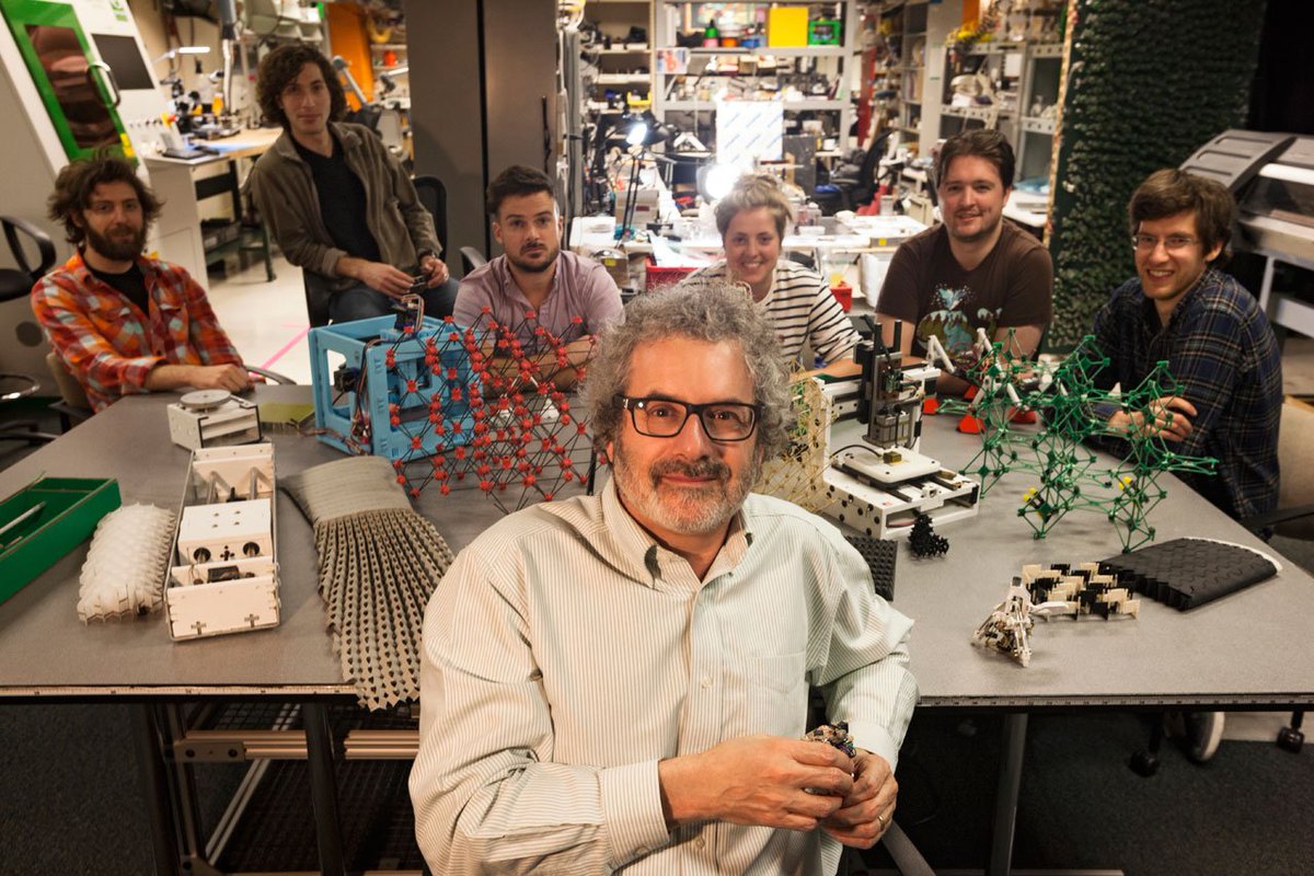 «Cómo hacer casi cualquier cosa» como nació el primer Fab Lab del mundo ...